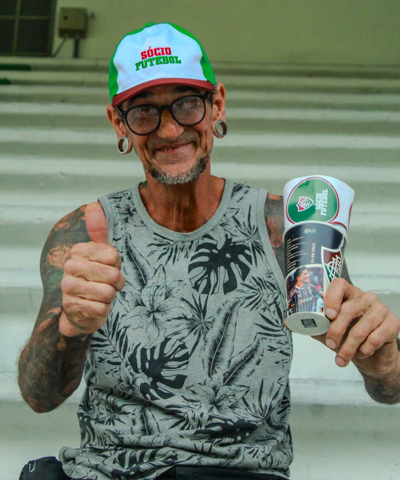 Acolhidos da SMAS visitam sede do Fluminense pelo projeto Pontes para o ...